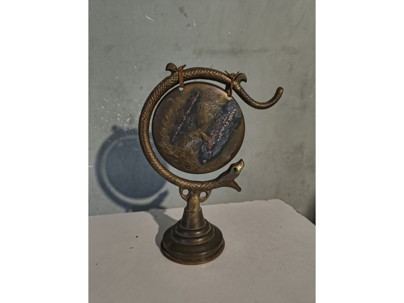 STARI MESING GONG SA ZMIJOM 24 CM