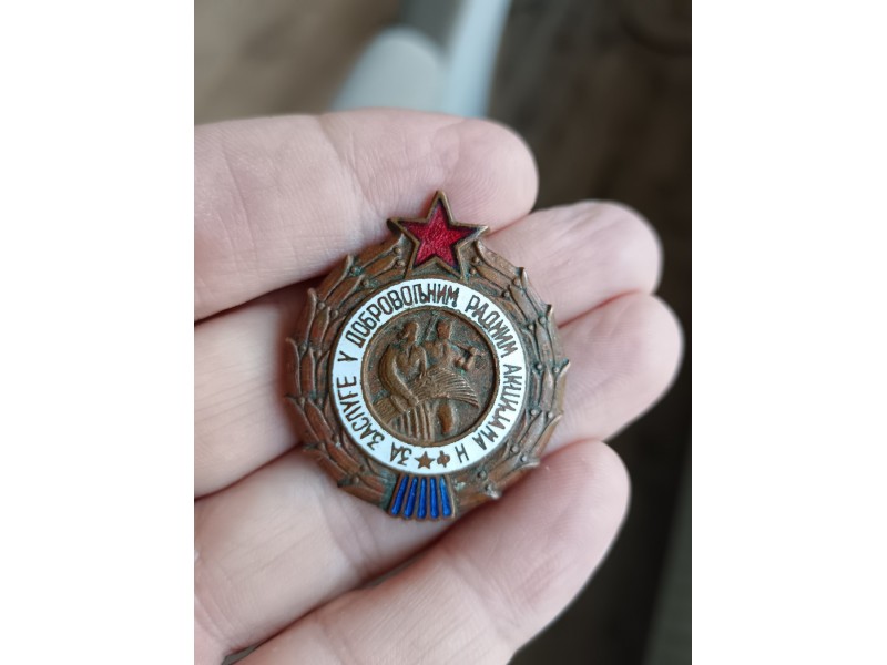 Za zasluge u dobrovoljnim radnim akcijama