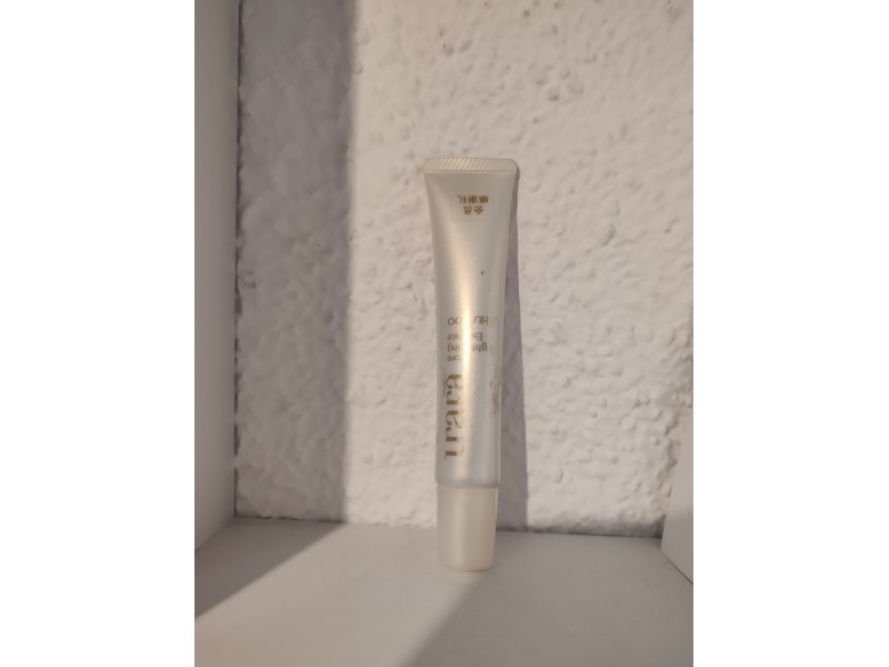 SHISEIDO URARA pore mininizer