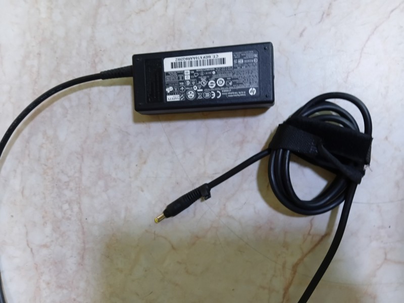 HP 19.5v3.33a Punjac za laptop