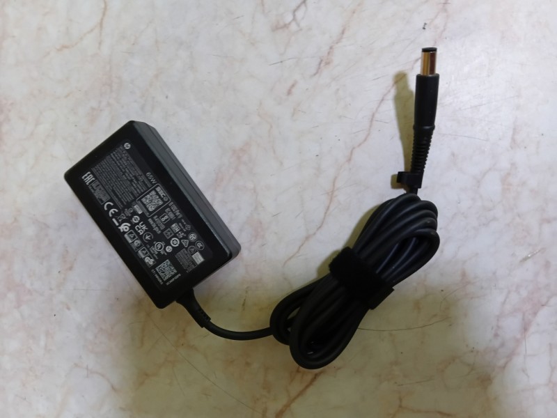HP 19.5v3.33a Punjac za laptop