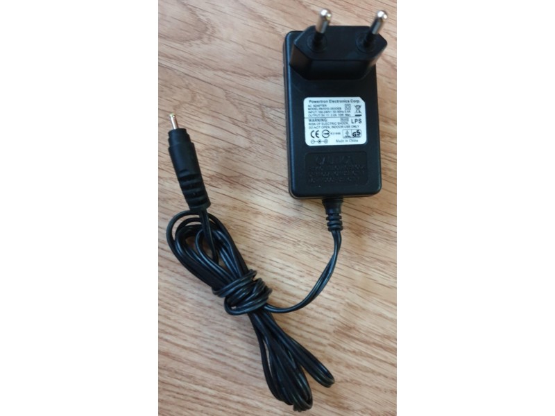 Punjac PA1010-050DEB 5V --- 2A 2,5x0.7mm