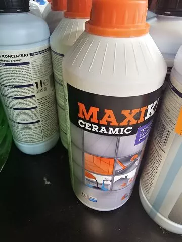 SPECIJALNI PRAJMER ZA PROBLEMATIČNE POVRŠINE MAXIKRIL CERAMIC