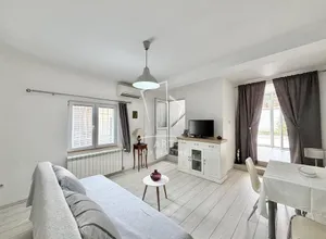 Prodaja Vila - Beograd, Voždovac centar
