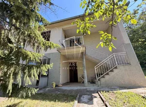 Prodaja Vila - Beograd, Mladenovac Centar