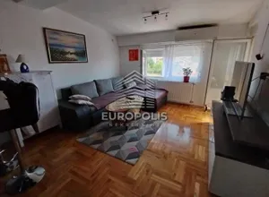 Prodaja Stan - Beograd, Surčin Centar