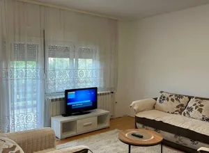 Izdavanje Stan - Beograd
