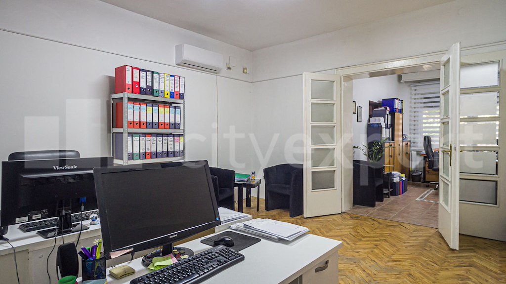 Poslovni prostor Izdavanje Novi Sad Bez skrivenih troškova - 120m², Kisačka, Novi Sad - 800€