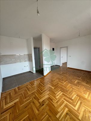 Kaludjerica kod semafora, 37,64 m2 1.5 II SPRAT