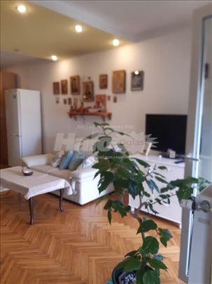 Vlasnik–Centar Komforan 3.0-83m²-velika lođa+šupa