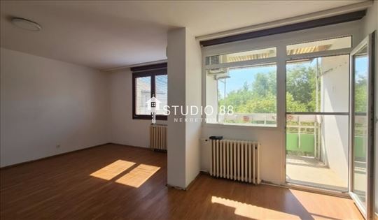 Zrenjanin, 4. Juli, Stan, 2.0, 55m2