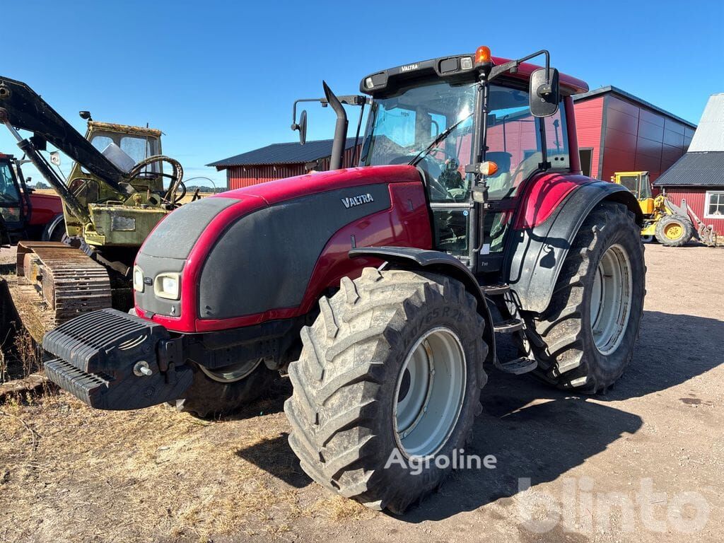 Prodaje se Valtra T140 traktor točkaš na aukciji
