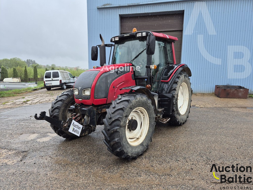 Prodaje se Valtra N141H traktor točkaš na aukciji