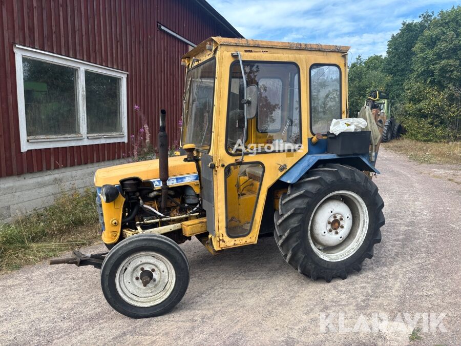 Prodaje se Leyland 154 traktor točkaš na aukciji