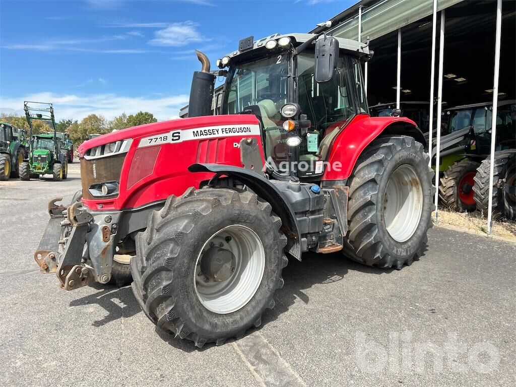 Prodaje se Massey Ferguson MF 7718S traktor točkaš na aukciji