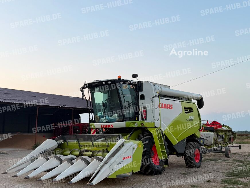 Claas Tucano 320 + V560 + Corio 670c kombajn za žito