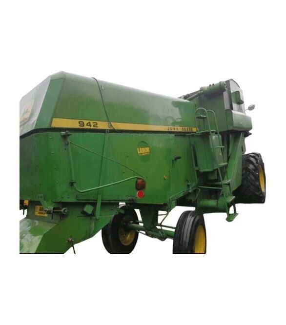 John Deere 942 kombajn za žito