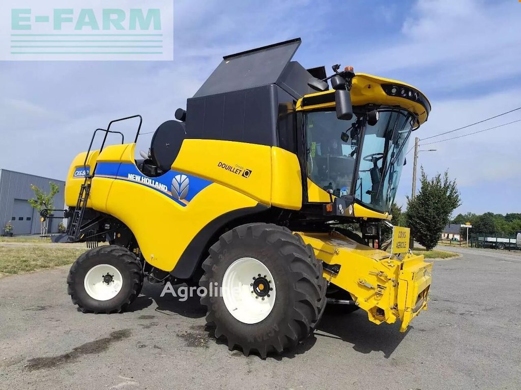 New Holland cx6.80 kombajn za žito