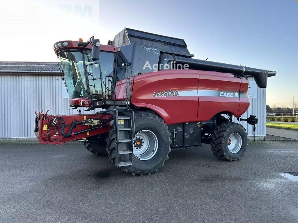 Case IH 8010 kombajn za žito