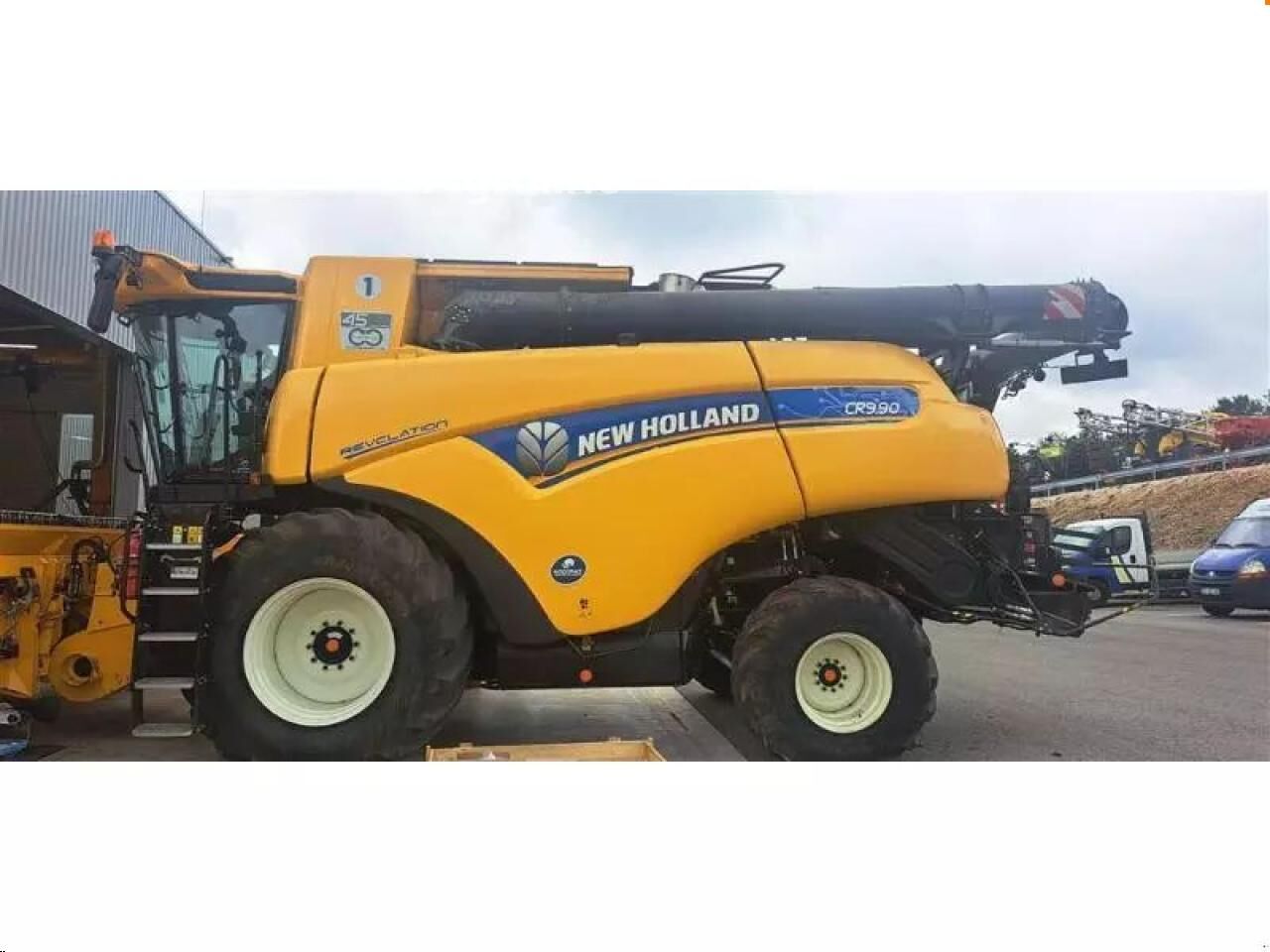 New Holland cr9-90 kombajn za žito
