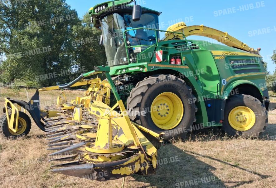 John Deere 8600i krmni kombajn