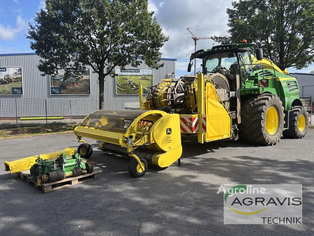 John Deere 8800I Allrad + Kemper 490 Plus + Pickup 639 krmni kombajn