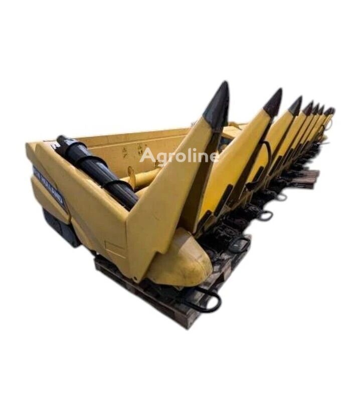 New Holland 796 žetelica za kukuruz