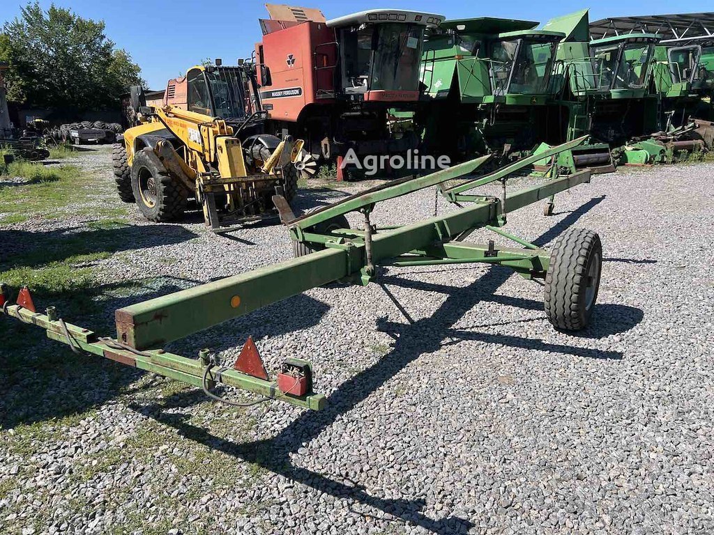 John Deere prikolica za žetelicu