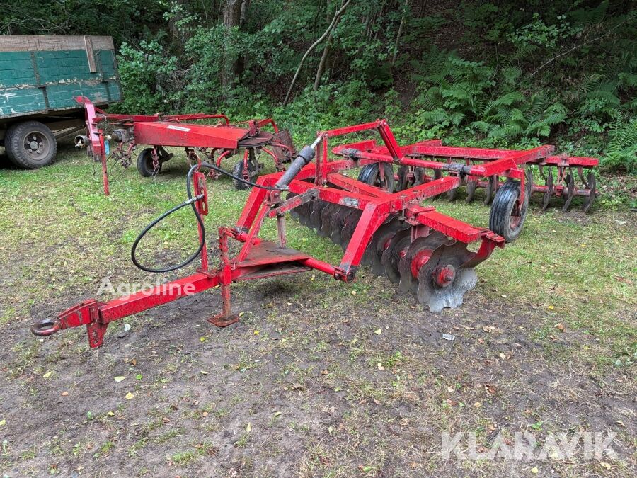 Prodaje se Lilla Harrie V-24 tanjiraču na aukciji