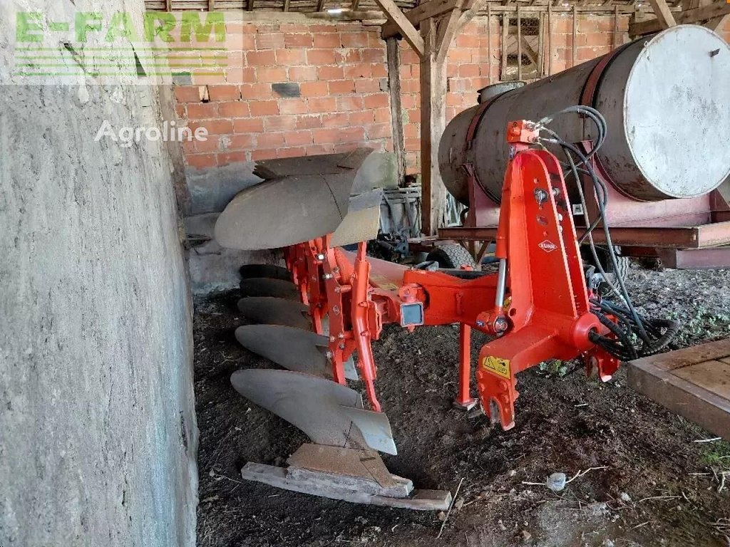 Kuhn vari master 123 reverzibilni plug
