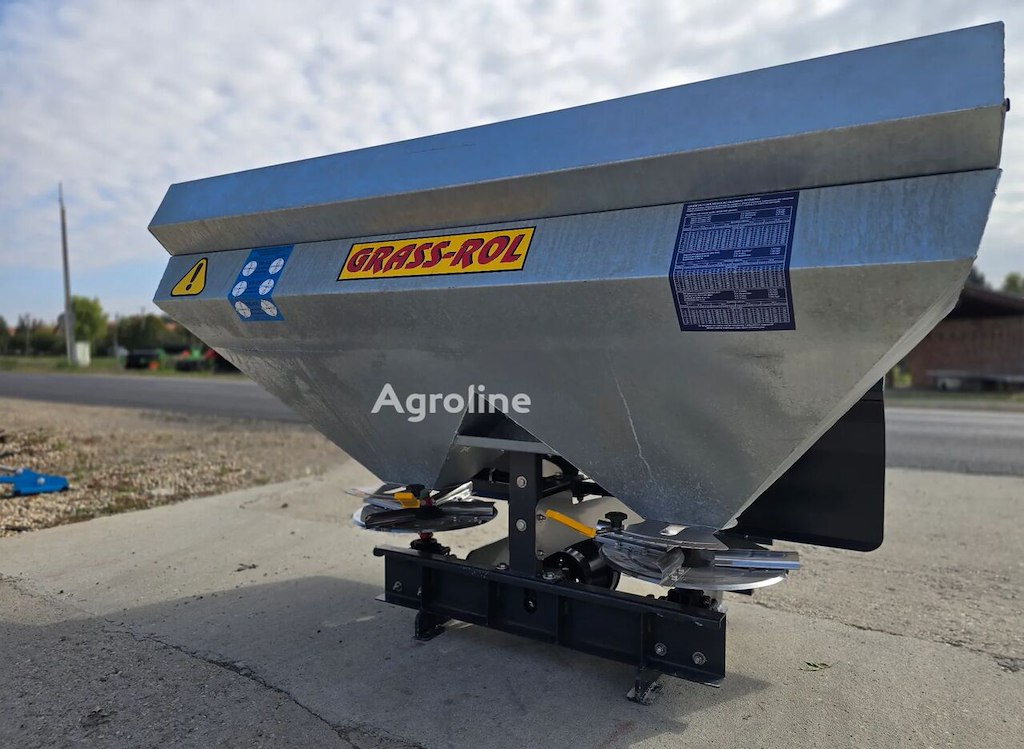 Novi Grass-Rol 800 nošeni rasipač