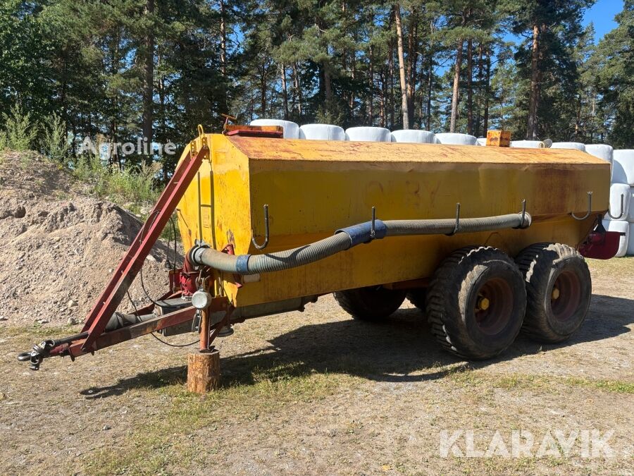 Prodaje se Olby 10m3 rasipač stajnjaka na aukciji
