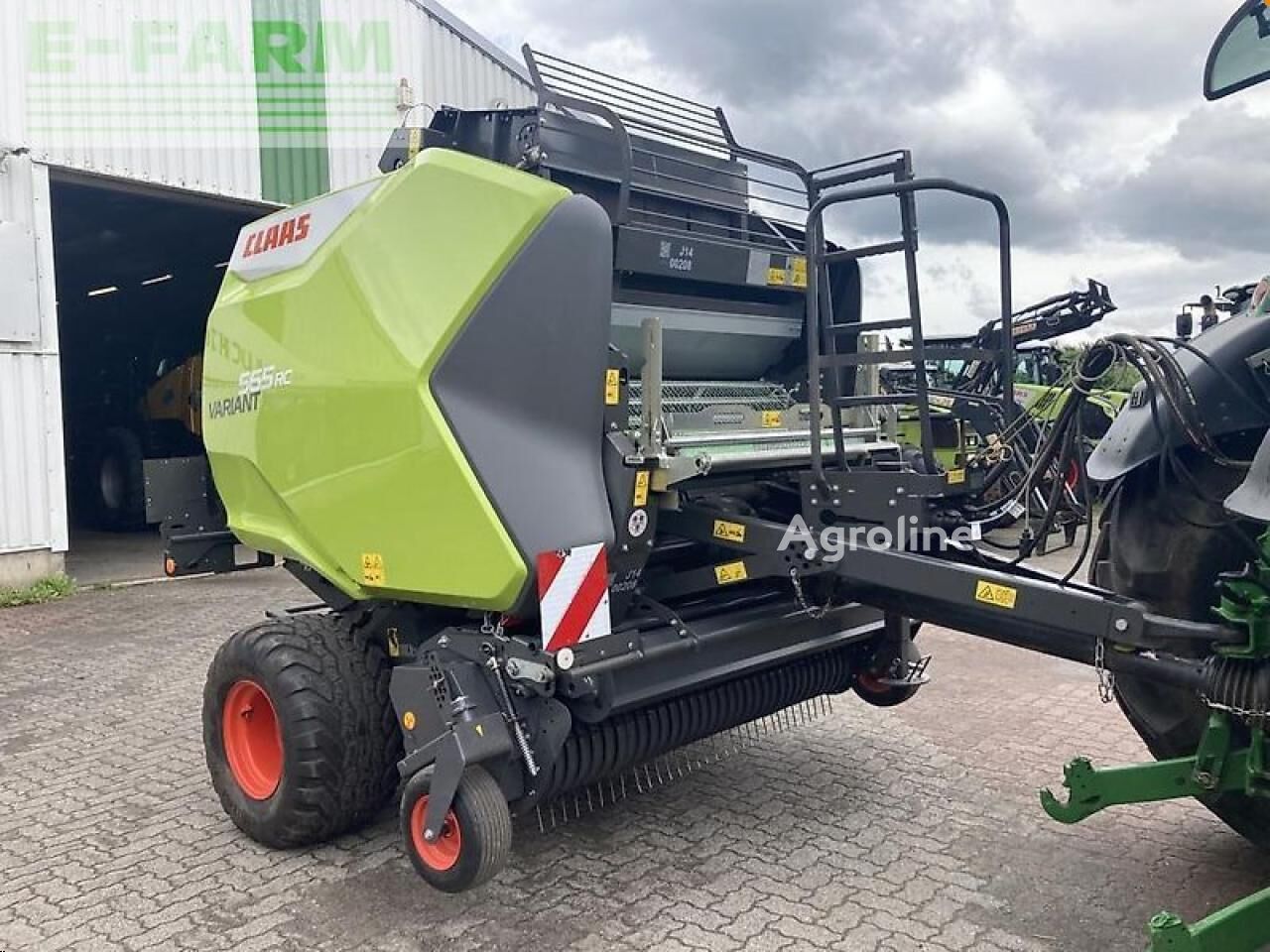 Claas variant 565 rc balirka za okrugle bale