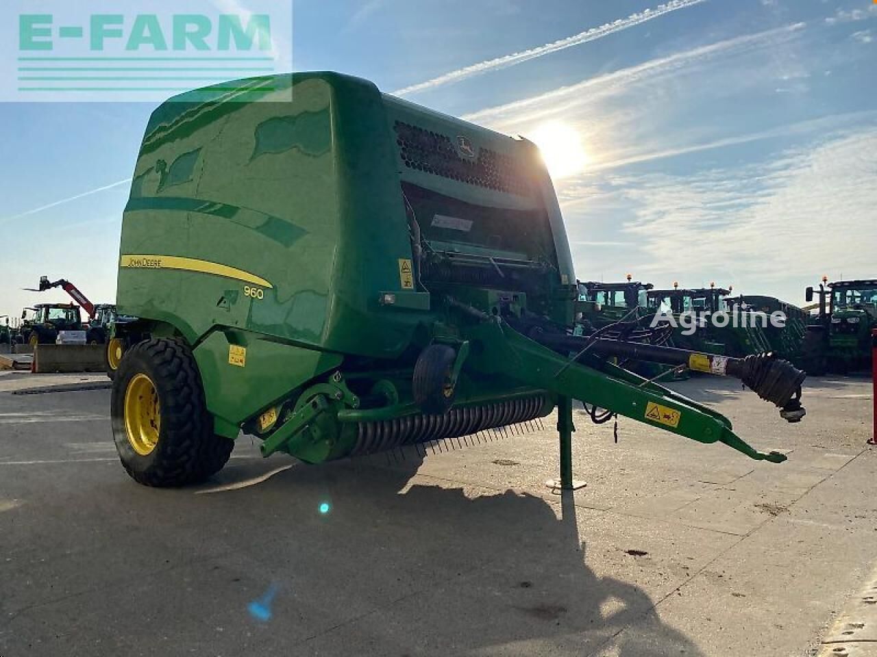 John Deere 960 balirka za četvrtaste bale