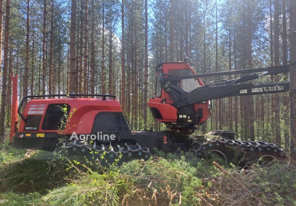 Komatsu 901 XC harvester