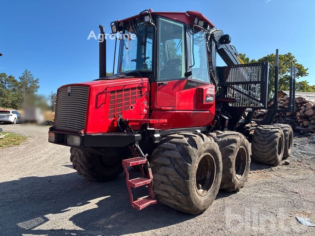 Prodaje se Komatsu 840TX forvarder na aukciji