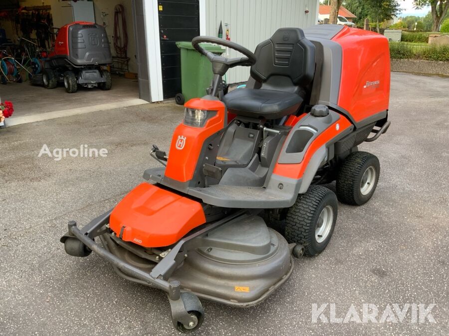 Prodaje se Husqvarna RC 320Ts kosilicu za travu na aukciji