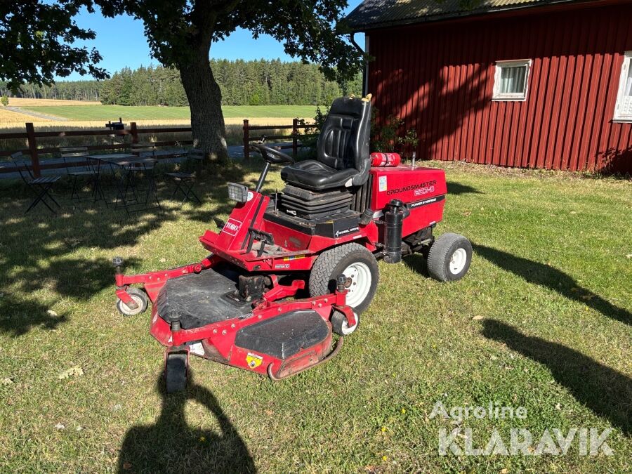 Prodaje se Toro Groundmaster 223-D kosilicu za travu na aukciji