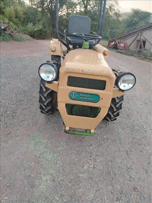Traktor toma vinkovic