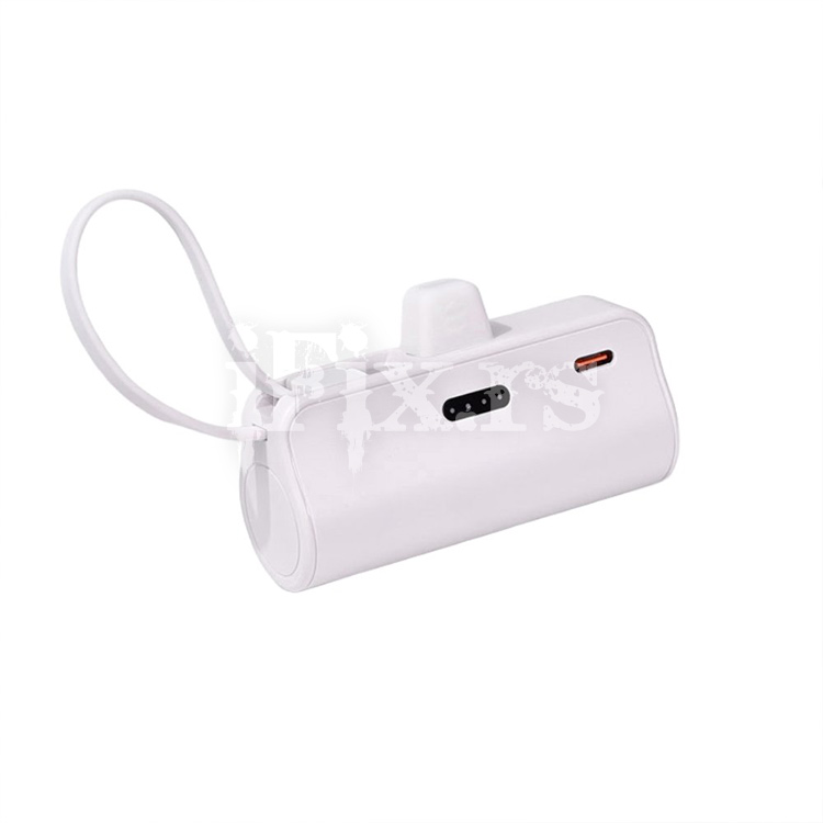 Power bank USB-C privezak 5000mAh 15W