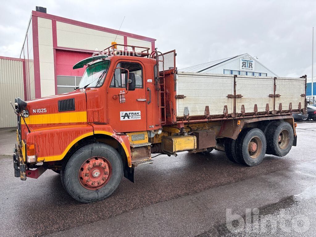 Prodaje se Volvo N10 kiper na aukciji