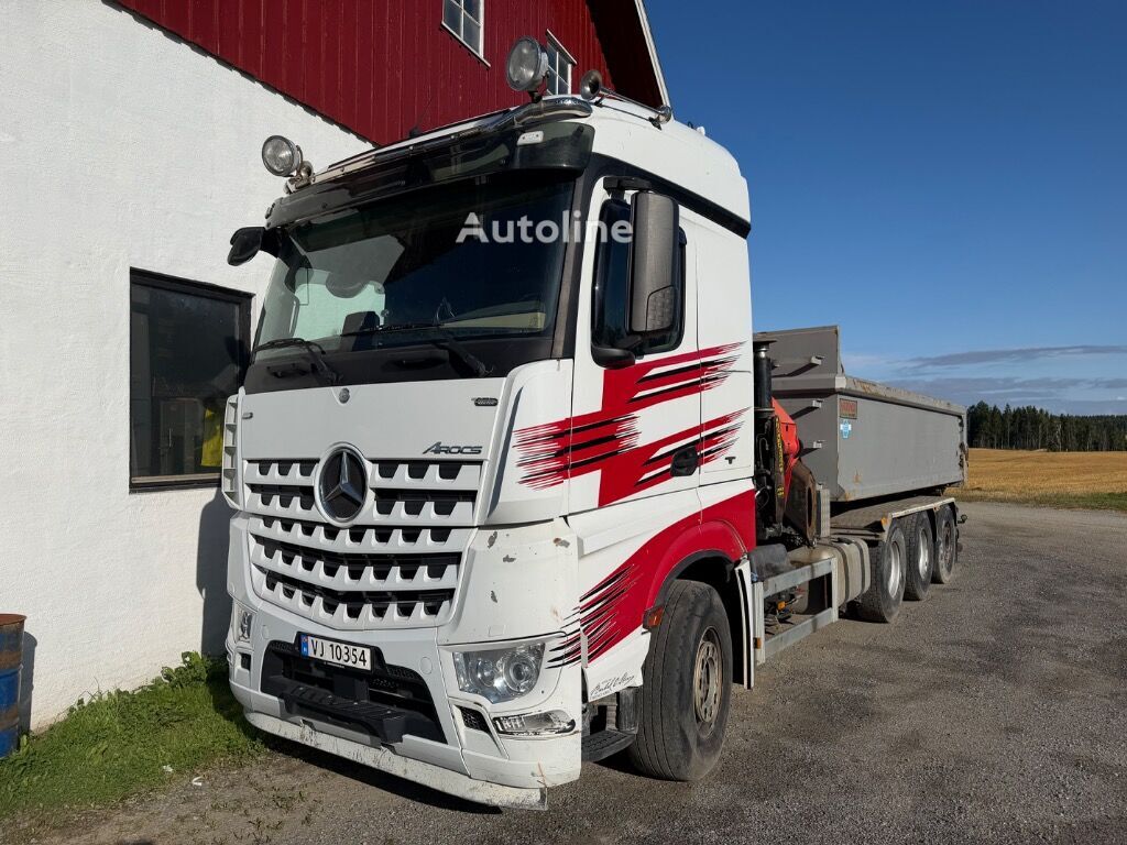 Prodaje se Mercedes-Benz Arocs, 3253LK 8X4 kiper na aukciji