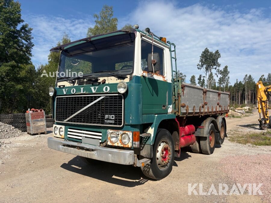 Prodaje se Volvo F10 kiper na aukciji