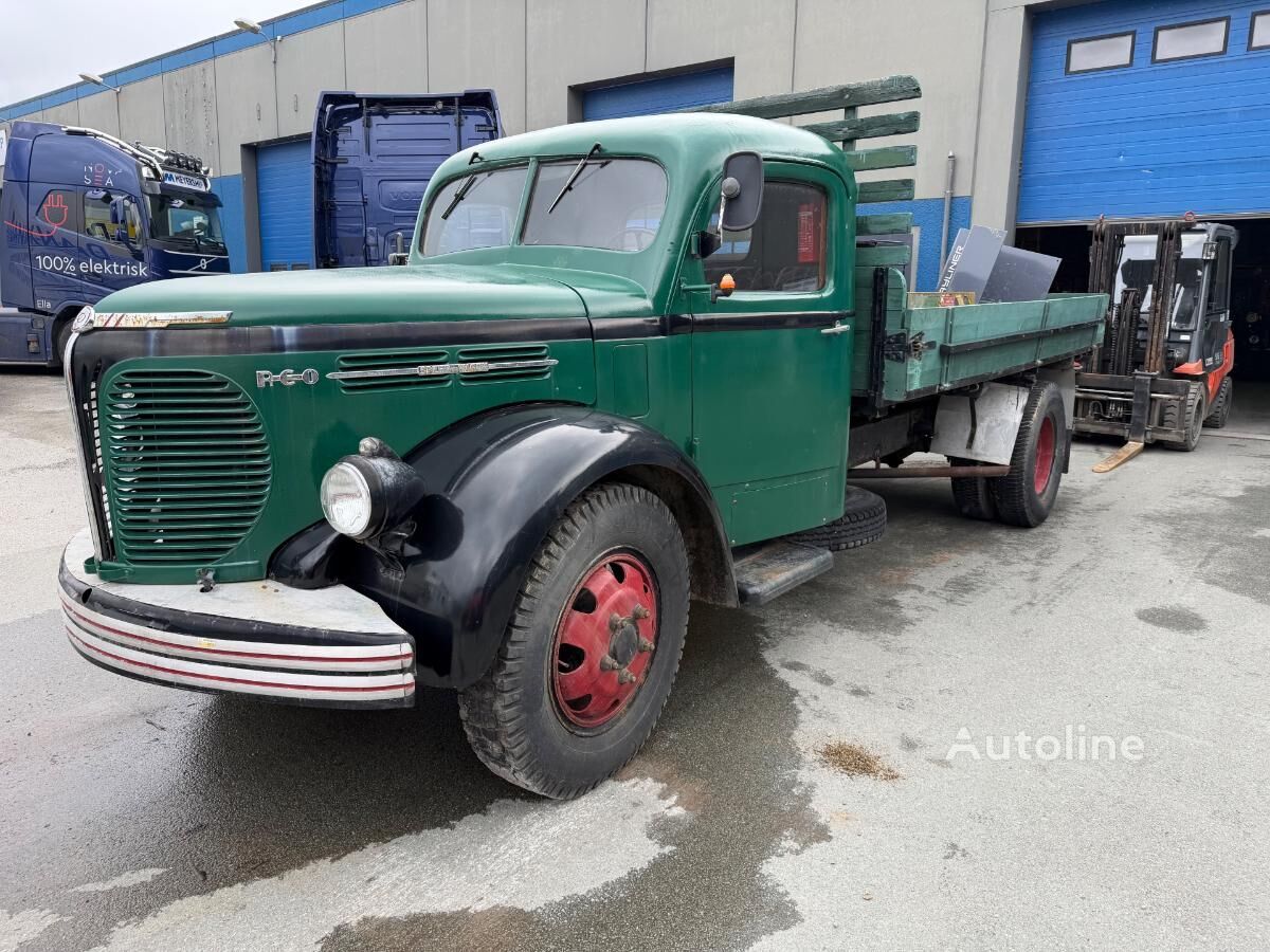 Prodaje se REO Andre SPEED WAGON kamion s ravnom platformom na aukciji