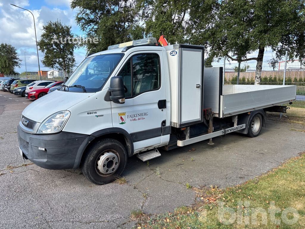 Prodaje se IVECO DAILY 65C14G kamion s ravnom platformom na aukciji