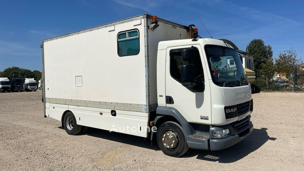 Prodaje se DAF LF 45.180 kamion furgon na aukciji