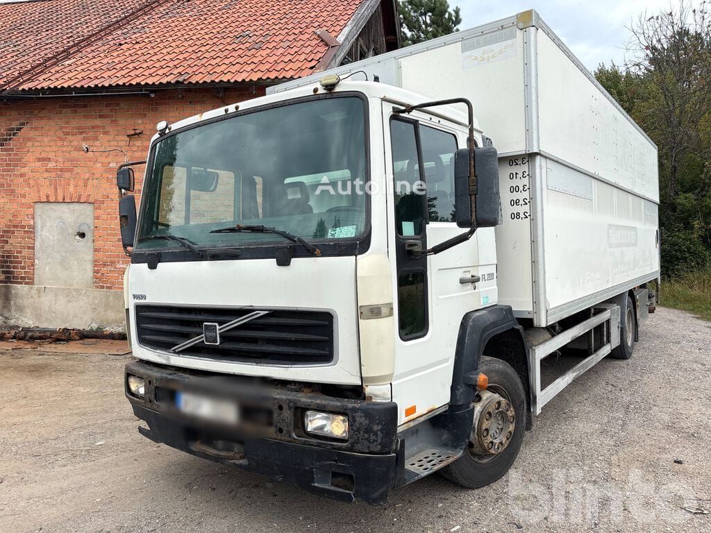Prodaje se Volvo FL6 H kamion furgon na aukciji