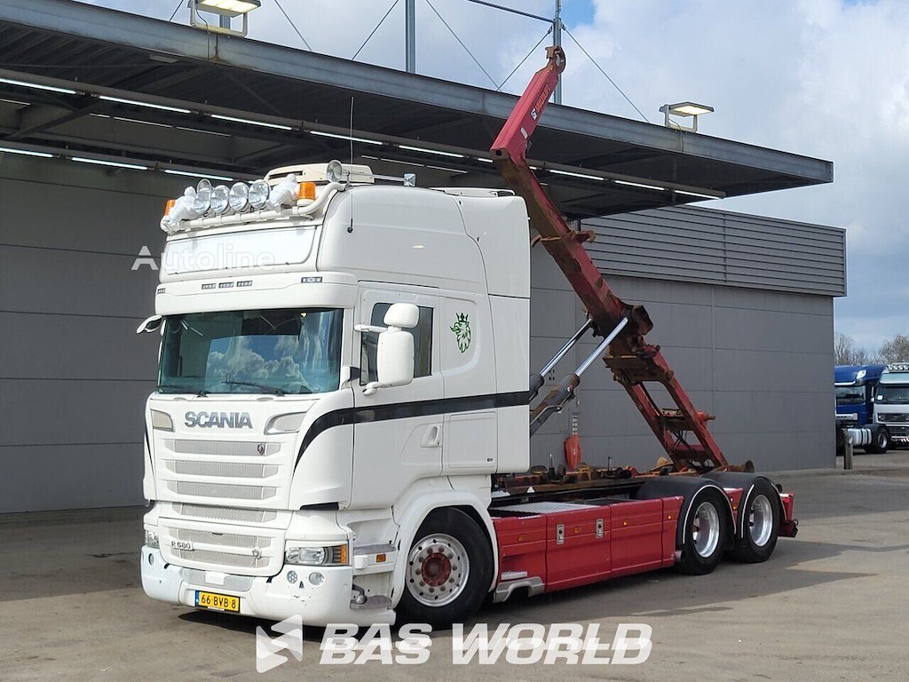 Prodaje se Scania R R580 rol kiper sa kukom na aukciji