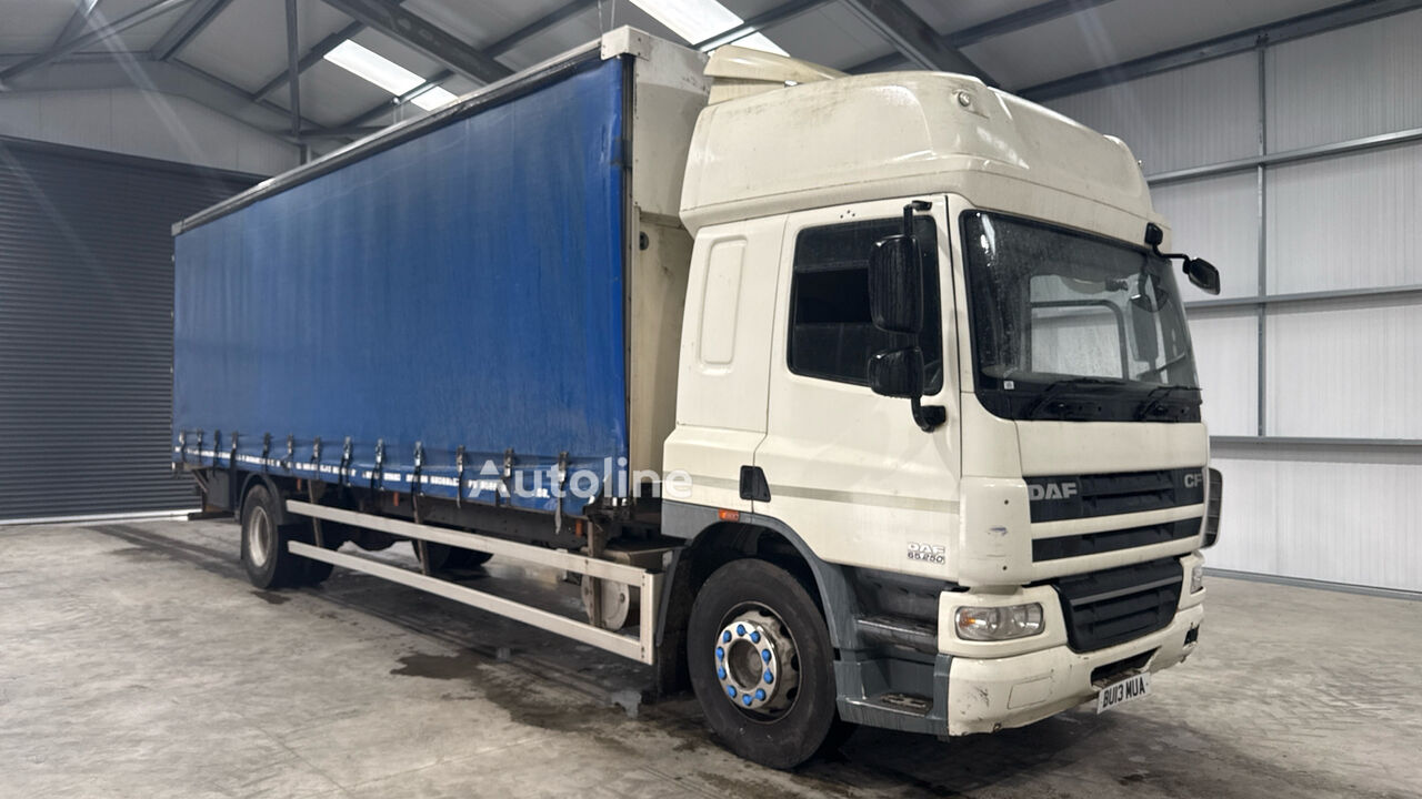 Prodaje se DAF CF 65.250 kamion sa kliznom ceradom na aukciji