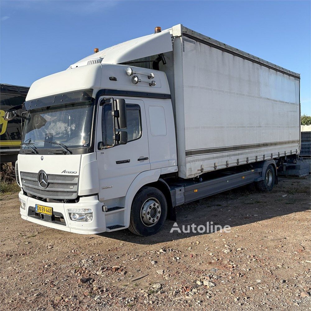 Prodaje se Mercedes-Benz Atego 1530 kamion sa kliznom ceradom na aukciji
